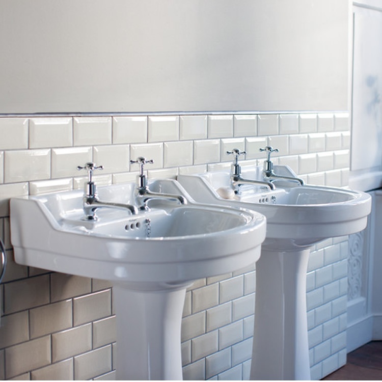 Burlington Edwardian 560 Round Basin & Pedestal | Sanctuary Bathrooms