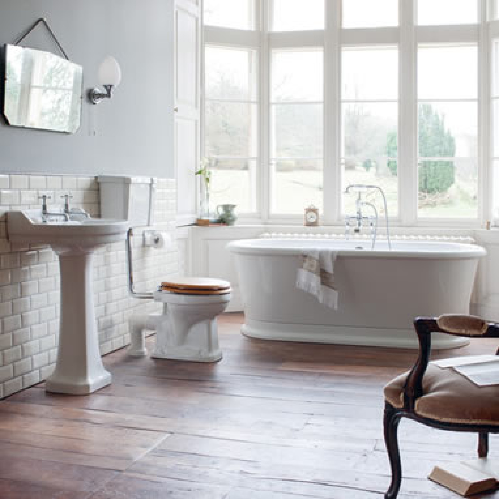 Burlington London Round Bathroom Suite | Sanctuary Bathrooms
