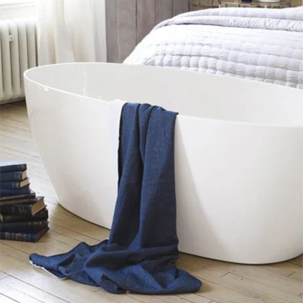 Waters Infinity Stream 1700mm Freestanding Bath | Sanctuary