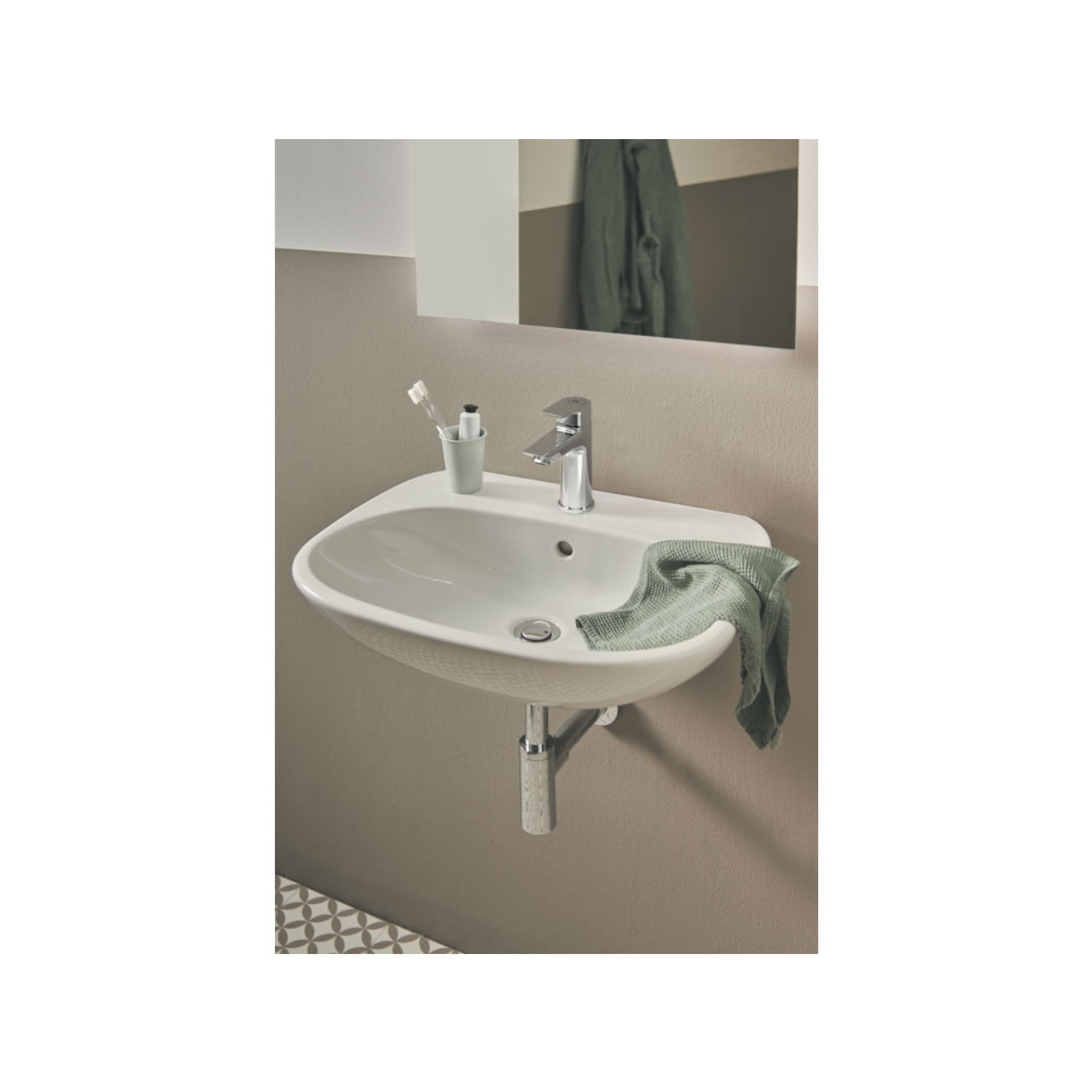 Ideal Standard Tesi 600mm Wall-Hung Basin | Sanctuary