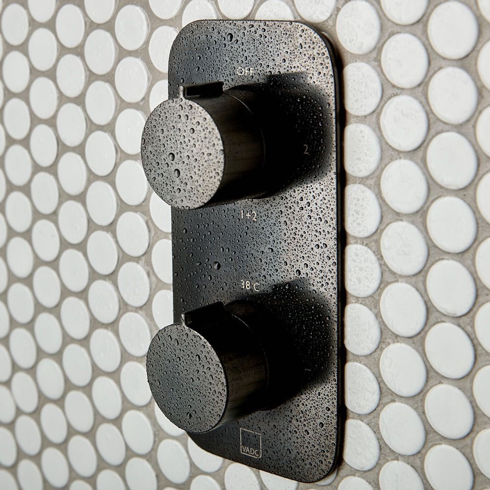 Vado Individual Black Dual Outlet Shower Set | Sanctuary Bathrooms