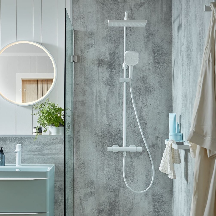 Vado Cameo Matt White Wall Mounted Thermostatic Exposed Shower Bar ...