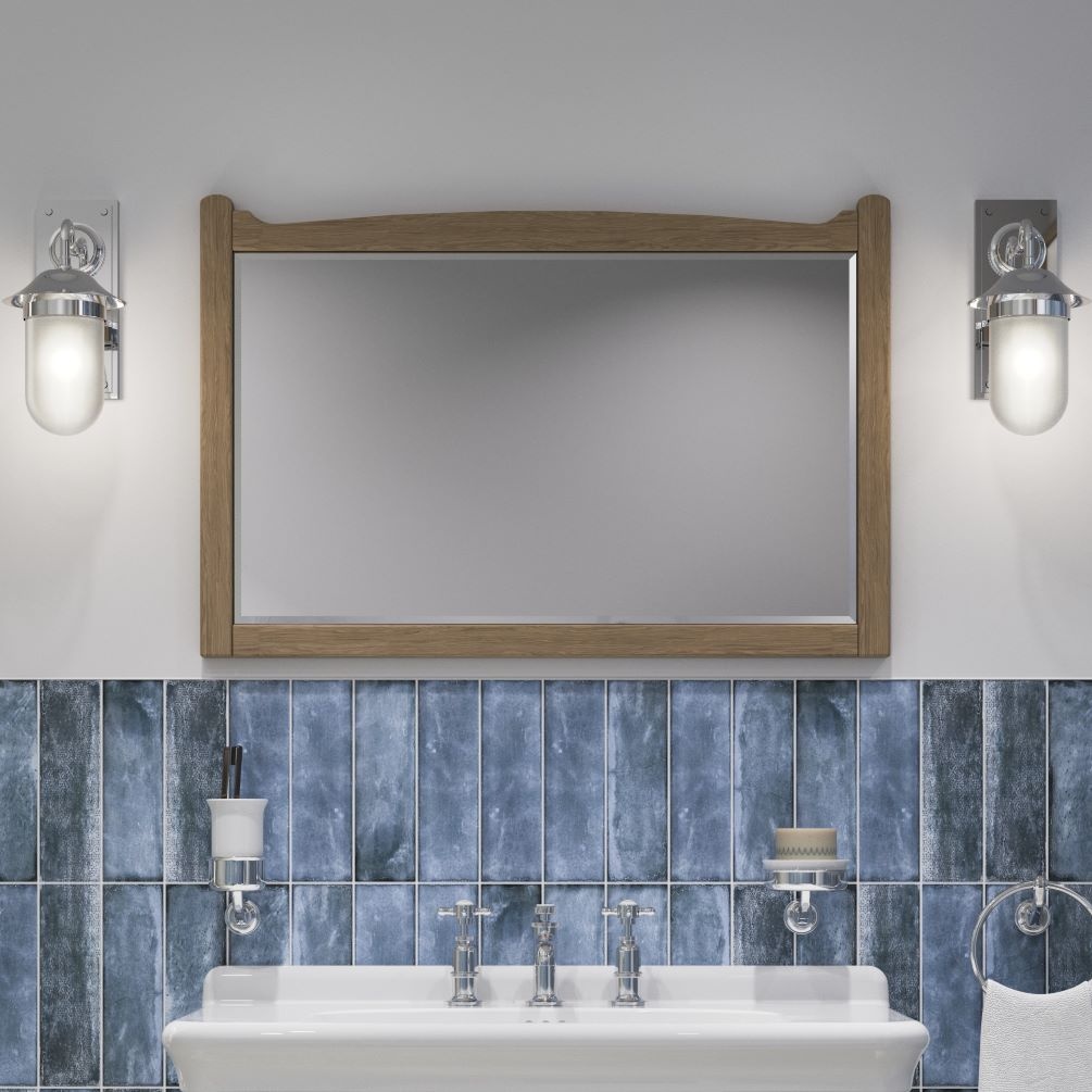 Burlington Guild Chrome Wall Mounted Frosted Light | Sanctuary