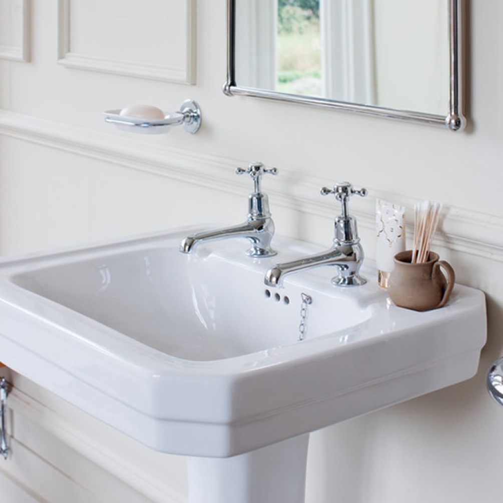 Burlington Victorian 560mm Basin & Pedestal | Sanctuary